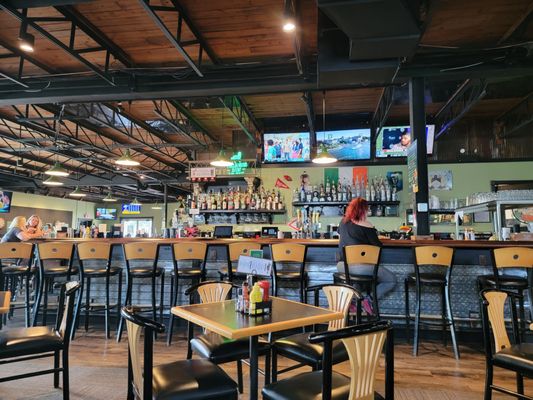 THE IRISH PUB - Updated April 2025 - 16 Photos & 16 Reviews - 1910 W ...