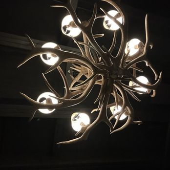 BARONS ON 1ST - Updated March 2025 - 135 Photos & 39 Reviews - 302 E ...