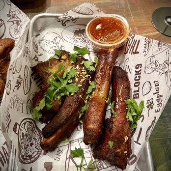 BLOCK 9 THAI STREET EATS - Updated June 2025 - 341 Photos & 172 Reviews ...