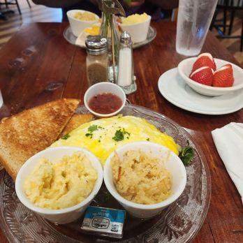 GOODNESS GRACIOUS RESTAURANT & CATERING - Updated May 2024 - 105 Photos ...