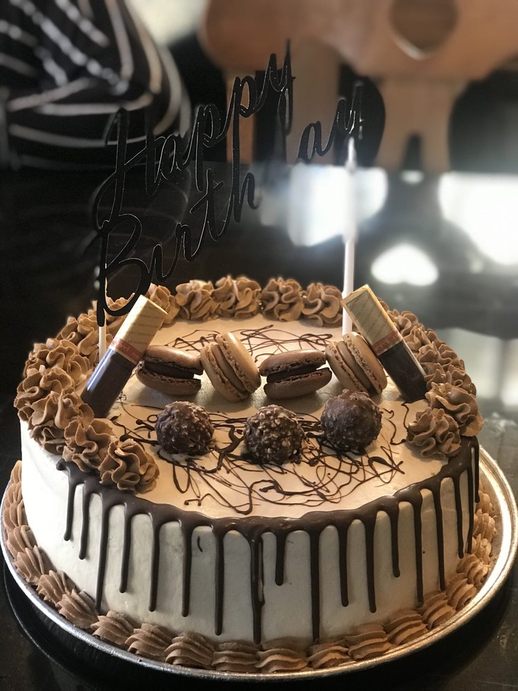 SUGA MAMA CAKES BY BRENDA - Updated September 2024 - 51 Photos - Sedro ...