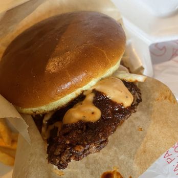 BINGE HOT CHICKEN - Updated March 2025 - 40 Photos & 37 Reviews - 4550 ...