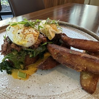 THE DRAKE KITCHEN & BAR - Updated June 2025 - 399 Photos & 122 Reviews ...