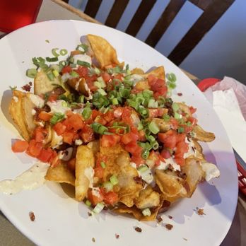 PLUCKERS WING BAR - MEMORIAL CITY - Updated December 2025 - 773 Photos ...