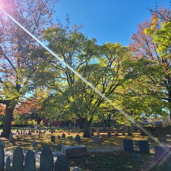 OLD BURYING POINT CEMETERY - Updated March 2025 - 212 Photos & 47 ...