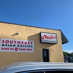 MAI’S DELI - Updated December 2025 - 156 Photos & 260 Reviews - 104 S ...