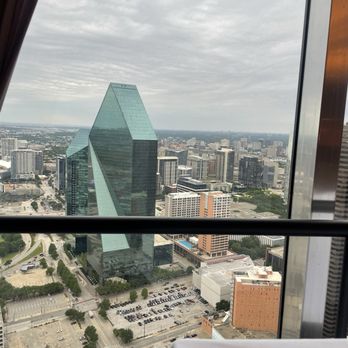 MONARCH - Updated October 2024 - 2320 Photos & 836 Reviews - 1401 Elm ...