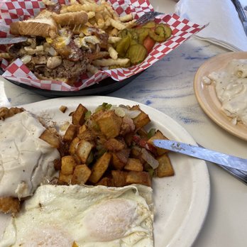 COLLEGE STREET CAFE - Updated August 2024 - 26 Photos & 29 Reviews ...