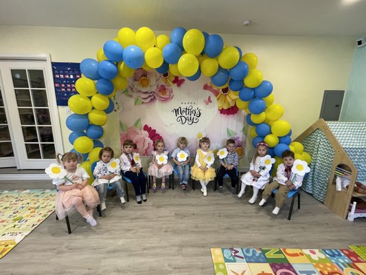HAPPY EXPLORERS PRESCHOOL - Updated June 2025 - 15 Photos - 1063 Lenor ...