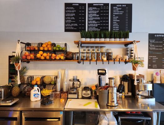 THE JUICE BAR - Updated November 2025 - 676 US-1, Vero Beach, Florida ...