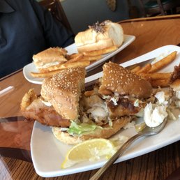 LYNCOYA CAFE - 199 Photos & 204 Reviews - 101 Sanders Ferry Rd ...