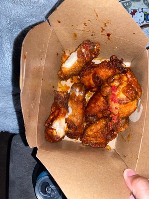 I WINGZ - Updated March 2025 - 56 Photos & 101 Reviews - 2445 25th St ...