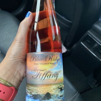 BLUE RIDGE ESTATE VINEYARD & WINERY - Updated March 2025 - 579 Photos ...