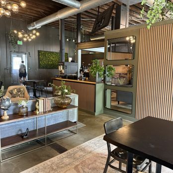 THE ALCHEMIST - Updated October 2025 - 166 Photos & 63 Reviews - 1660 ...