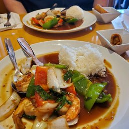 VAREE ASIAN CAFE & BAKERY - Updated July 2025 - 209 Photos & 151 ...