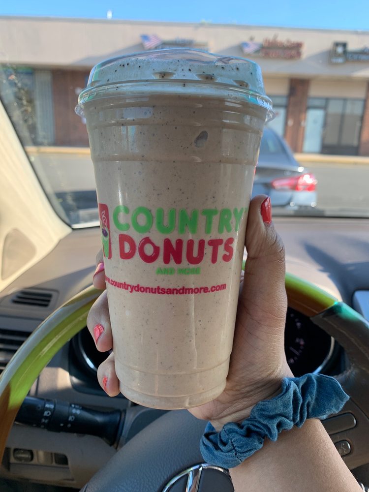 COUNTRY DONUTS - Updated April 2024 - 45 Photos & 71 Reviews - 3235 ...