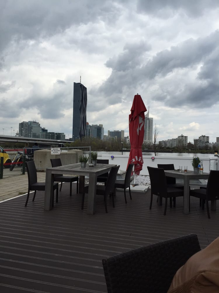 THE VIEW - Updated October 2025 - 17 Photos & 14 Reviews - Handelskai ...