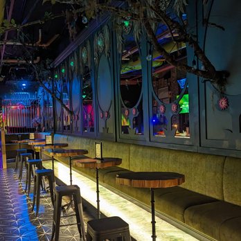 DARLING AVIARY - Updated May 2024 - 680 Photos & 481 Reviews - 712 K St ...