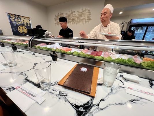 SUSHI BROADWAY - Updated December 2025 - 135 Photos & 54 Reviews - 2549 ...