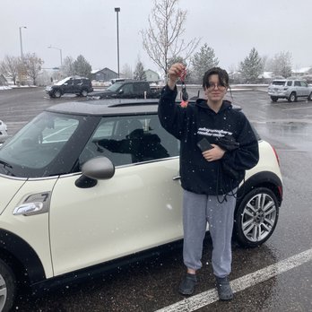 HENDRICK MINI - Updated October 2025 - 49 Photos & 77 Reviews - 7036 E ...