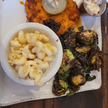 IRON & ALE LYNCHBURG TAP AND TABLE - Updated September 2024 - 221 ...