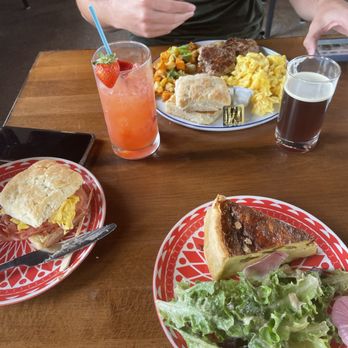 CLARA B’S KITCHEN TABLE - Updated August 2025 - 116 Photos & 80 Reviews ...