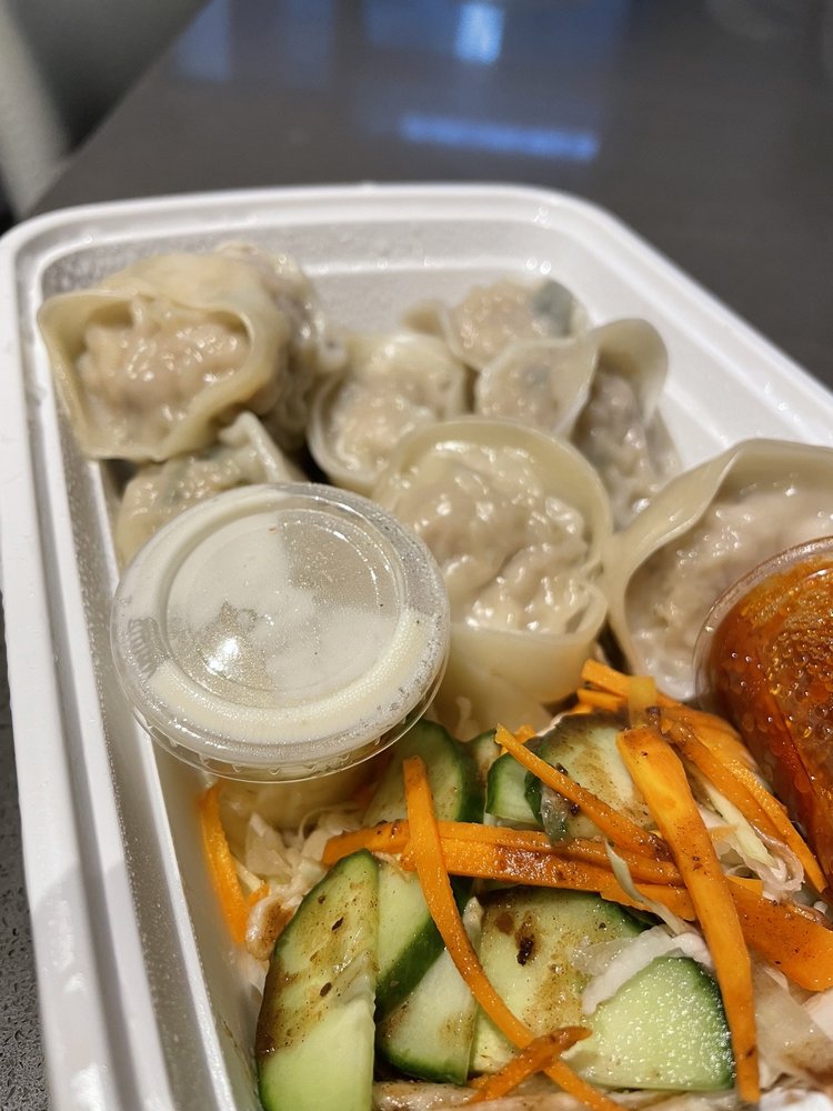 MOMO LOCO - Updated May 2024 - 12 Photos - 617 King Street W, Toronto ...