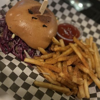 THE BLACK RABBIT - Updated December 2024 - 159 Photos & 139 Reviews ...