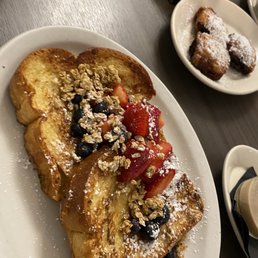 TOP HAT DELI - 1472 Photos & 979 Reviews - 415 NE 3rd St, Fort ...
