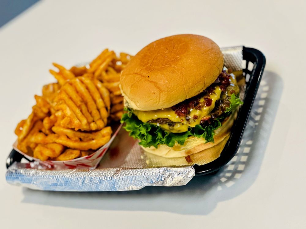 SLAP BURGER - Updated October 2025 - 19 Photos & 19 Reviews - 1550 N ...