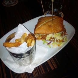 ROGUE KITCHEN & WETBAR - Updated December 2025 - 398 Photos & 412 ...