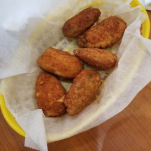 WINGS OVER TEXAS - Updated October 2025 - 18 Photos - 1200 N Velasco St ...