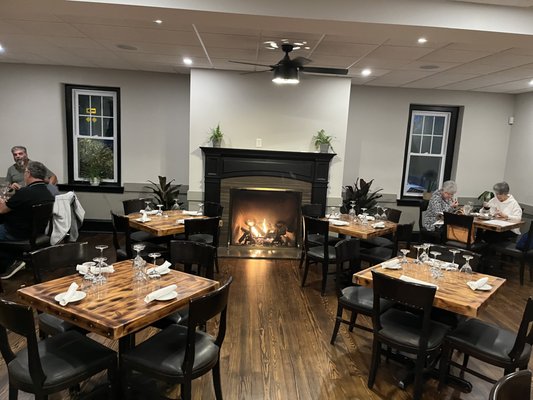 VERSANTE - Updated July 2025 - 92 Photos & 139 Reviews - 150 E Park Ave ...