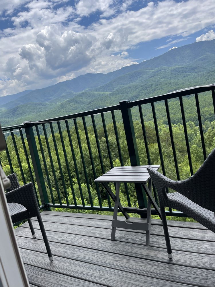 DEER RIDGE MOUNTAIN RESORT - Updated December 2025 - 91 Photos & 41 ...