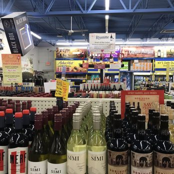 OUTLET LIQUOR - Updated December 2025 - 34 Photos & 18 Reviews - 2152 ...