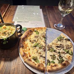 EDELWEISS PIZZA PUB PASTRIES - Updated July 2025 - 395 Photos & 183 ...