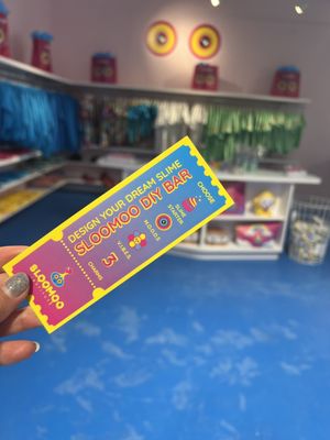 SLOOMOO INSTITUTE - CHICAGO - 54 Photos & 22 Reviews - 820 N Orleans St ...