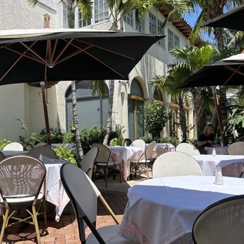 CAFE VIA FLORA - Updated November 2024 - 84 Photos & 100 Reviews - 240 ...