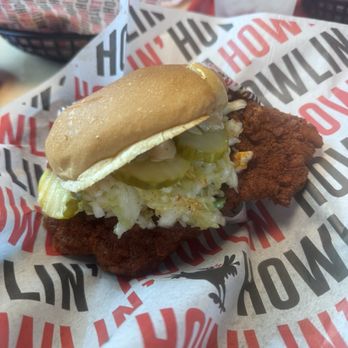 HOWLIN’ RAY’S - Updated August 2025 - 2060 Photos & 1110 Reviews - 800 ...