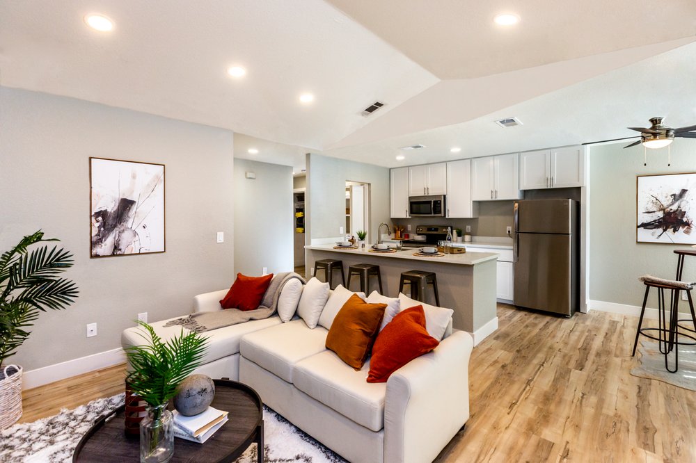 THE MARC @ 1600 - Updated June 2024 - 18 Photos - 1600 Standiford Ave ...