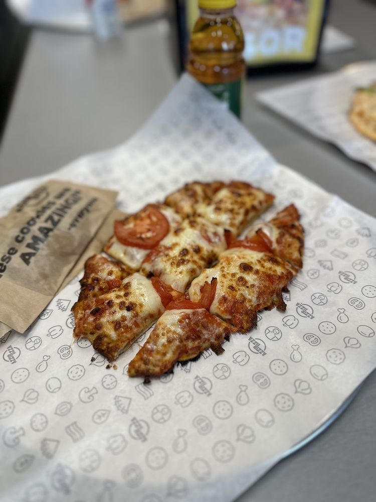 AZZIP PIZZA - Updated December 2025 - 111 Photos & 53 Reviews - 9321 ...