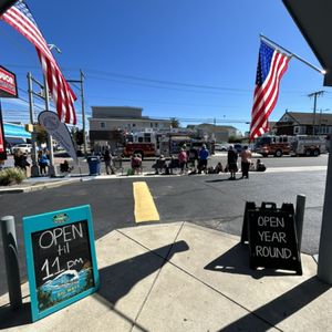 JOE CANAL’S DISCOUNT LIQUOR OUTLET - Updated June 2025 - 33 Photos & 31 ...