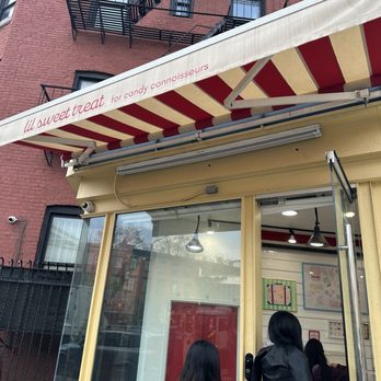 LIL SWEET TREAT - Updated October 2025 - 91 Photos & 43 Reviews - 184 ...