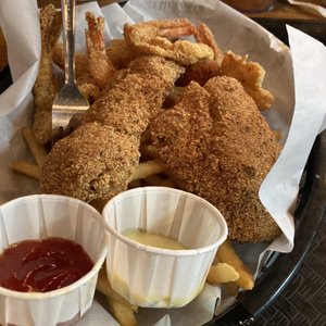 FLYING FISH - 221 Photos & 266 Reviews - Seafood - 5100 Belt Line Rd ...