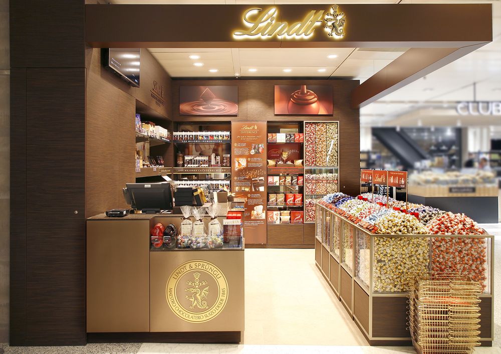 LINDT - Avinguda Diagonal, 617, Barcelona, Spain - Chocolatiers & Shops ...