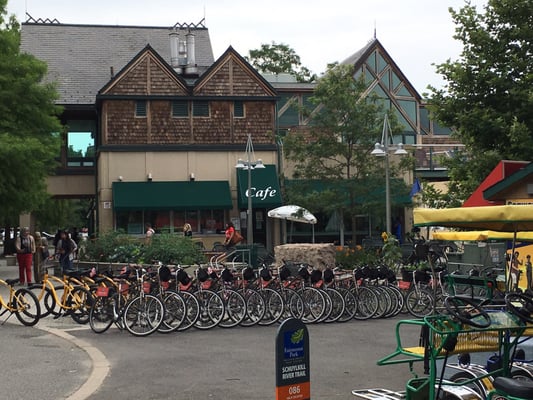 BOATHOUSE ROW CAFE - Updated October 2025 - 1 Boathouse Row ...