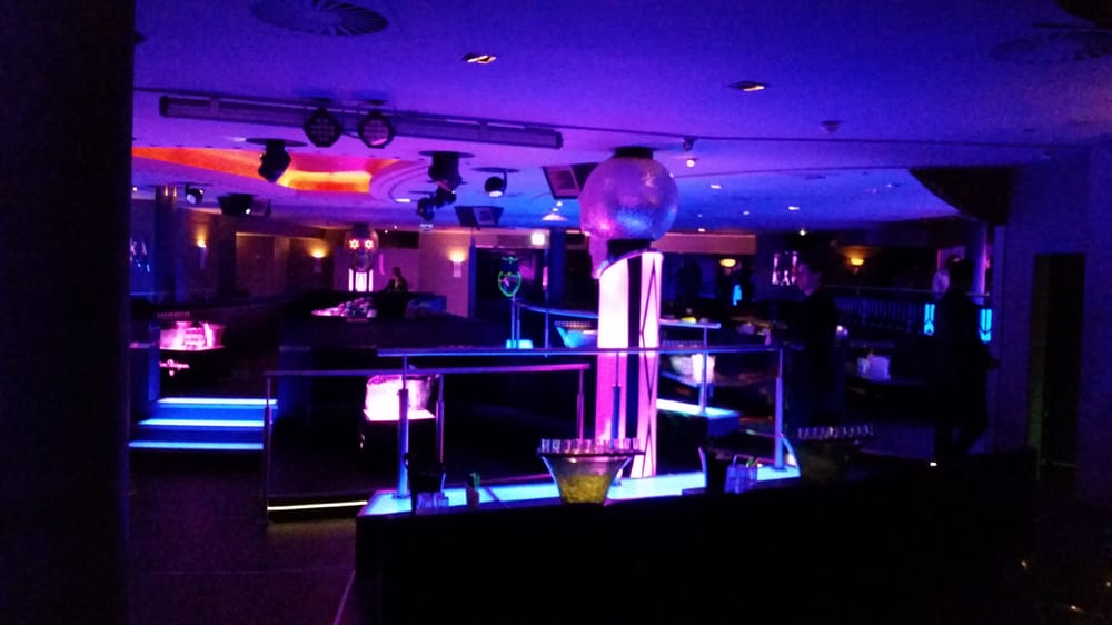 JAVA CLUB - Updated October 2025 - 12 Reviews - Quai du Mont-Blanc 19 ...