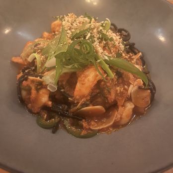 THE WHITE BULL - Updated August 2025 - 1023 Photos & 477 Reviews - 123 ...