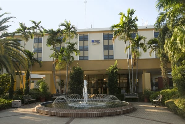 FLORIDA MEDICAL CENTER - Updated December 2025 - 15 Photos & 83 Reviews ...