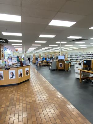 SPRING BRANCH MEMORIAL BRANCH LIBRARY - Updated November 2025 - 28 ...